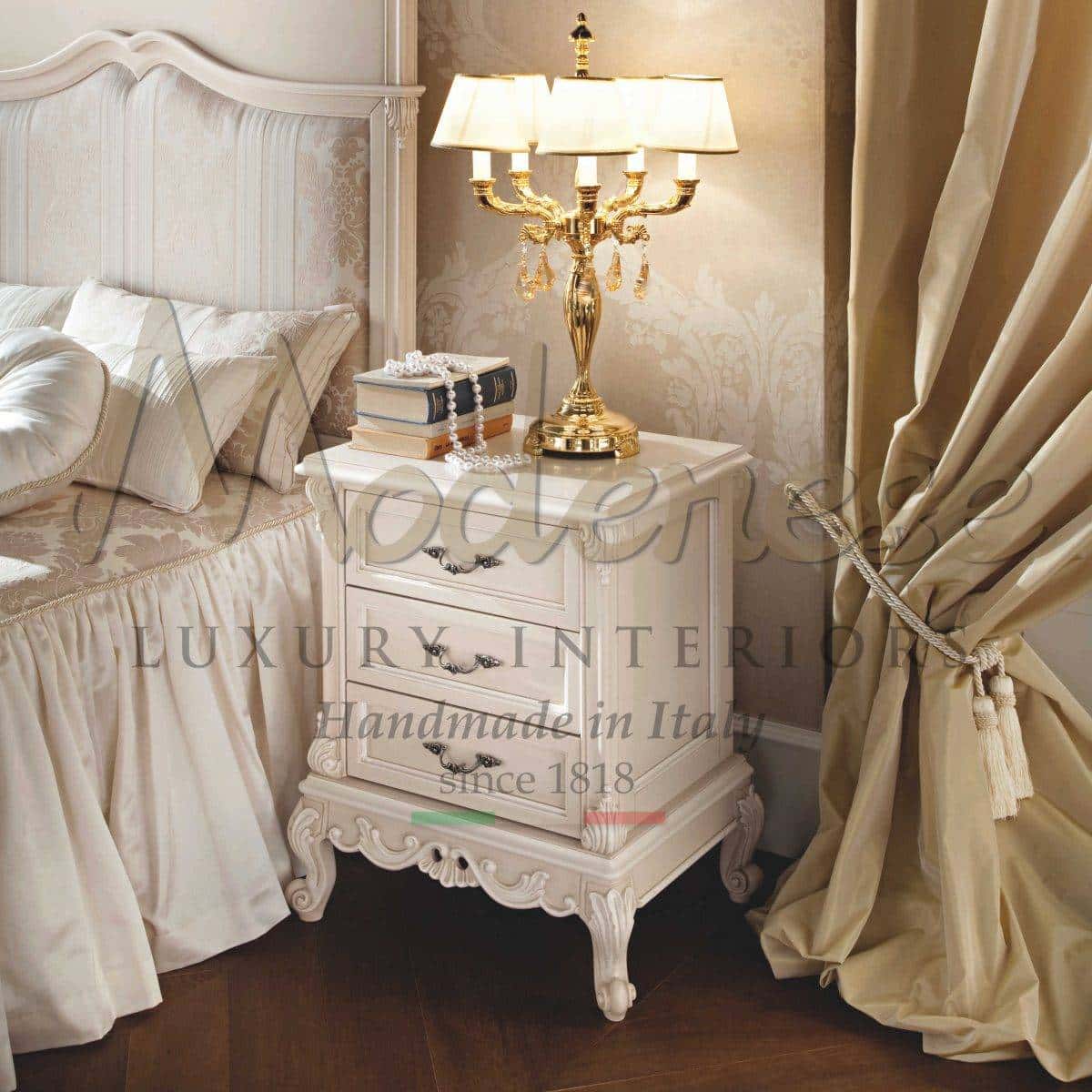 Night Table ⋆ Luxury Italian Classic Furniture
